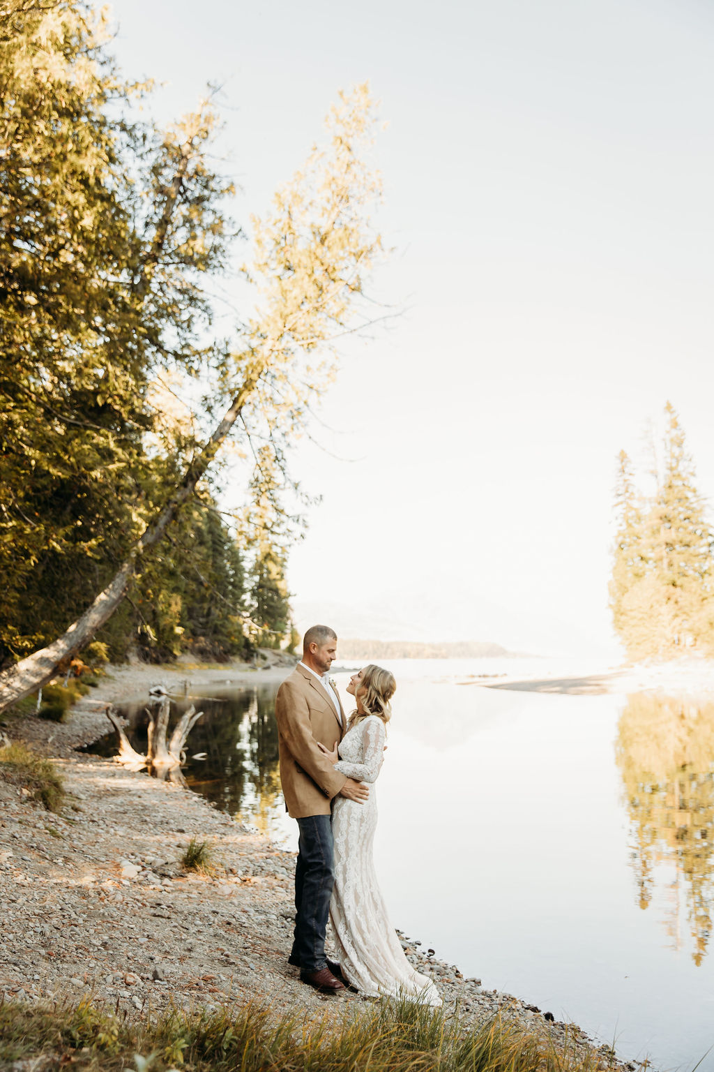 Top 5 Reasons to Elope in the Fall | Glacier National Park Wedding ...