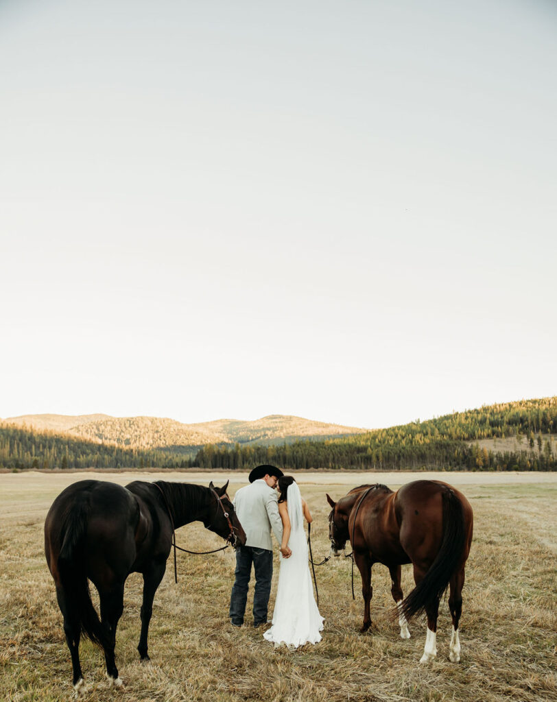Meet Brogan: Montana Elopement Photographer - photographybybrogan.com