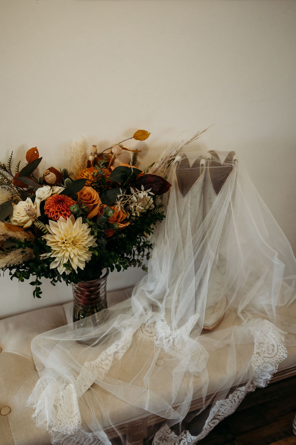 Western Fall Wedding in Montana at Star Meadows Ranch ...