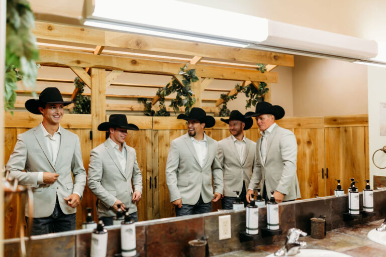 Western Fall Wedding in Montana at Star Meadows Ranch ...