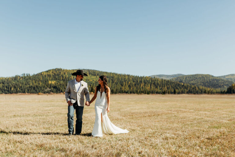 Western Fall Wedding in Montana at Star Meadows Ranch ...